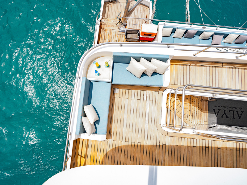 Alya - Photos, Cabins & Deck Plans - Luxury Vessels by Latin Excursions
