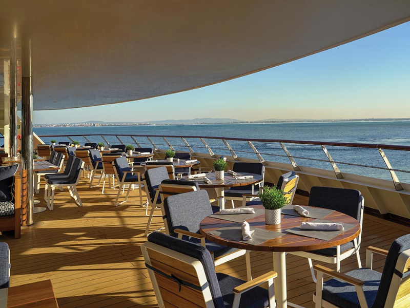 Book World Navigator Cruise Ship - Photos, Deck Plans & Itineraries by ...