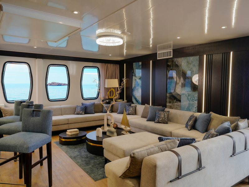 Alya - Photos, Cabins & Deck Plans - Luxury Vessels by Latin Excursions