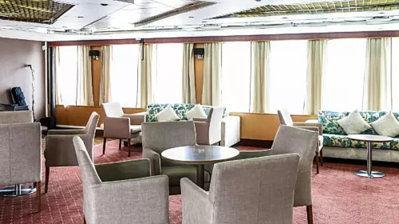 Book Ocean Endeavour Cruise Ship - Photos, Deck Plans & Itineraries by ...