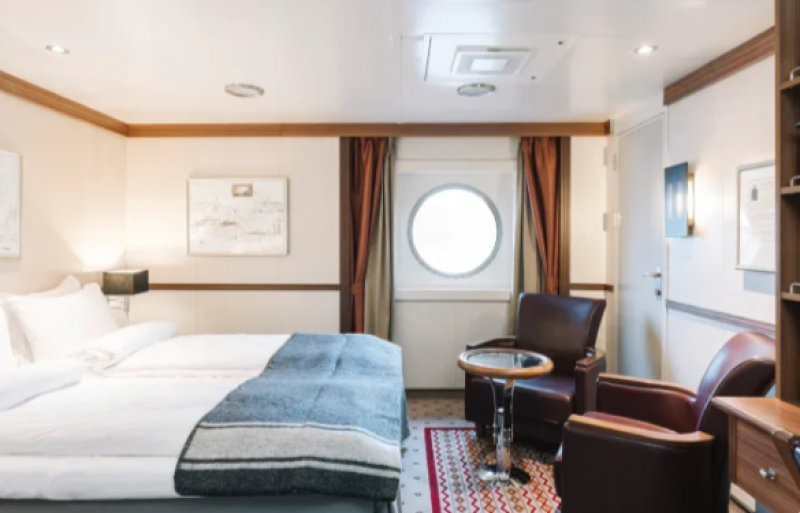 Book Fram Cruise Ship - Photos, Deck Plans & Itineraries by ...