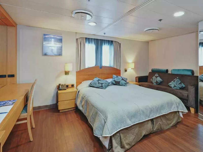 Book Ocean Endeavour Cruise Ship - Photos, Deck Plans & Itineraries by ...